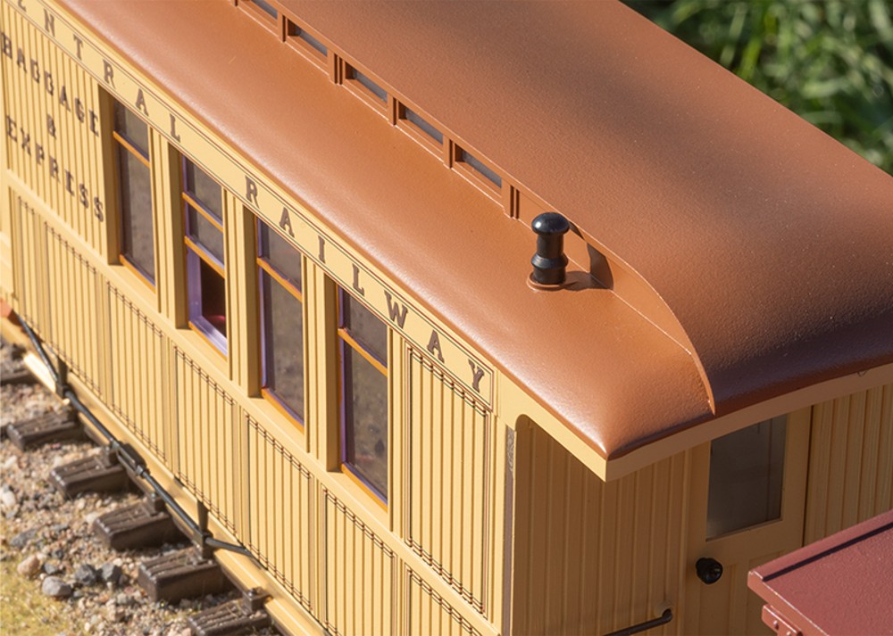 NC RR Half Baggage Coach | Garden Railway Specialists Tel:01844 345158