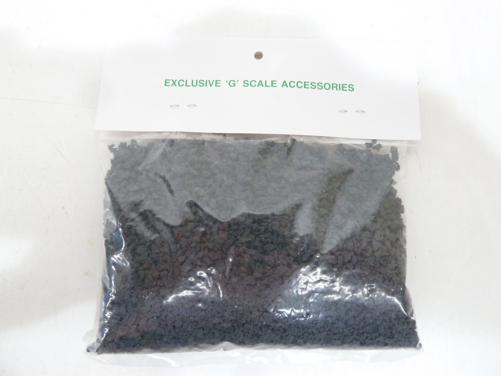 Fake Coal Load Approx 200g | Garden Railway Specialists Tel:01844 345158