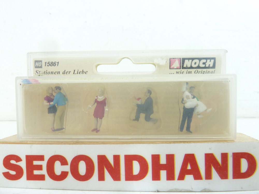 Noch HO Love Story Figures | Garden Railway Specialists Tel:01844 345158