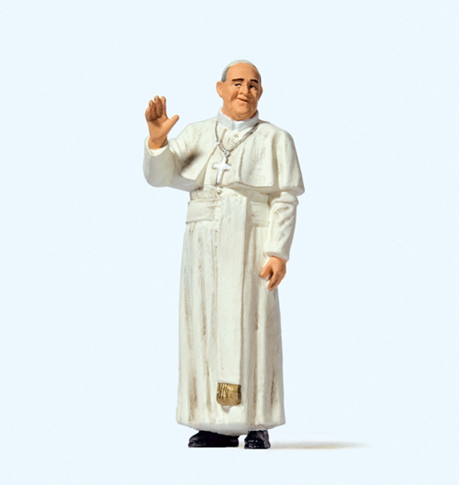 Pope Francis Figure | Garden Railway Specialists Tel:01844 345158