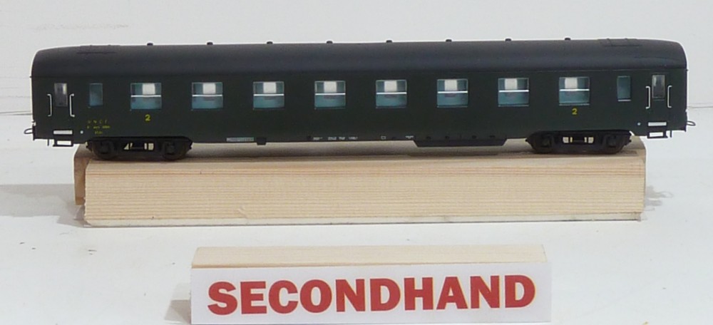 309149K Lima SNCF 2nd class coach green | Garden Railway Specialists ...