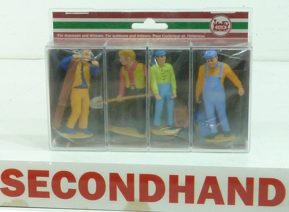 L51430 LGB Worker Figures x4 | Garden Railway Specialists Tel:01844 345158