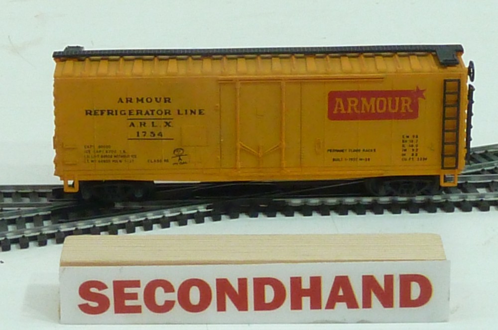 HO Scale 40' Armour Reefer Car No.1754 in wrong box | Garden Railway ...