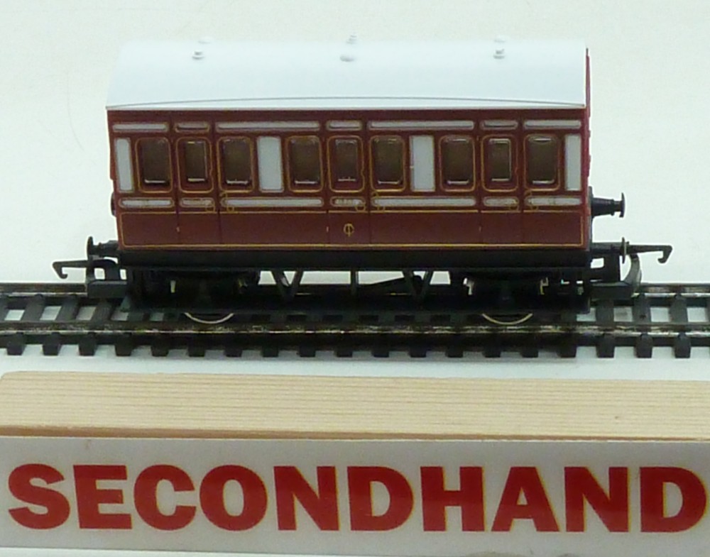 R.219 4 wheel coach Caledonian Livery | Garden Railway Specialists Tel ...