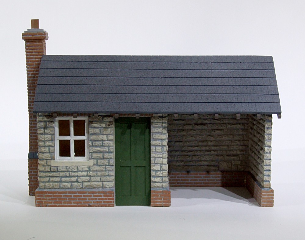 Station Halt Open Kit | Garden Railway Specialists Tel:01844 345158