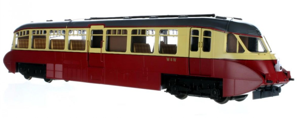 STREAMLINED DIESEL RAILCAR W8W BR CARMINE/CREAM | Garden Railway ...